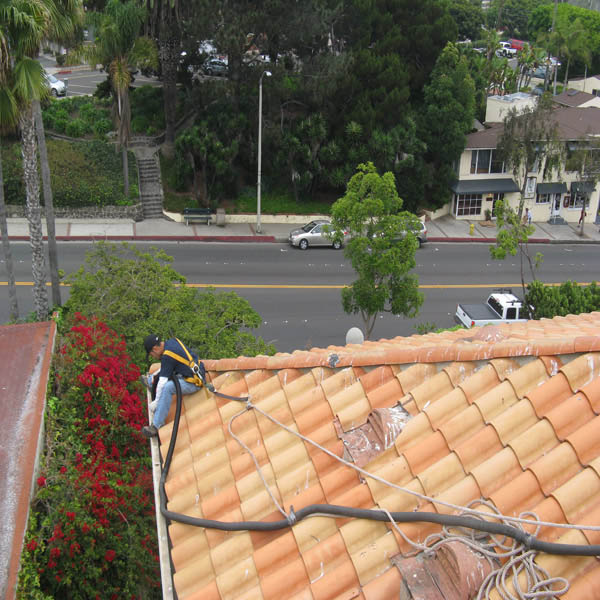 Rain Gutter Cleaning West Hollywood 310 994 9317 rain-gutter-cleaning-west-hollywood-310-994-9317